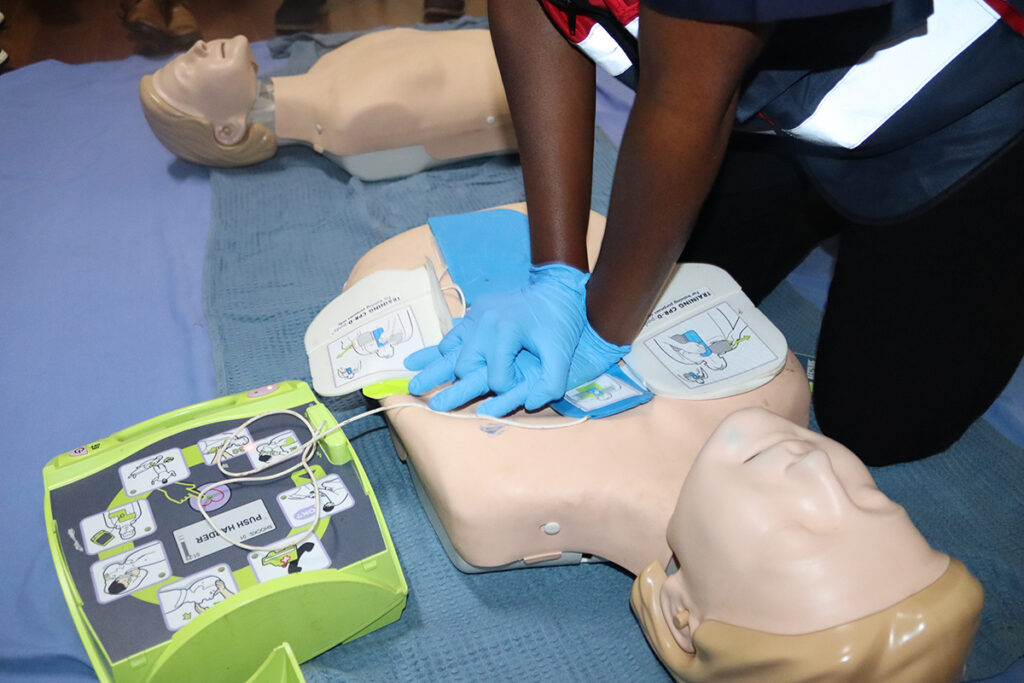6 Reasons Why You Should Learn CPR – City Ambulance
